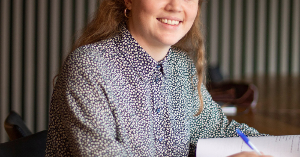 Erica Murray talks with RTE Arena | Lyric Theatre Belfast